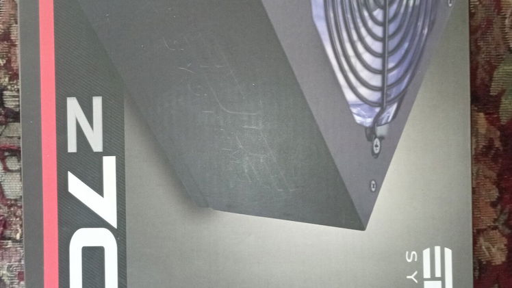 Fuente z700wats $50usd...llamar 56893870 en Diez de Octubre, La Habana ...