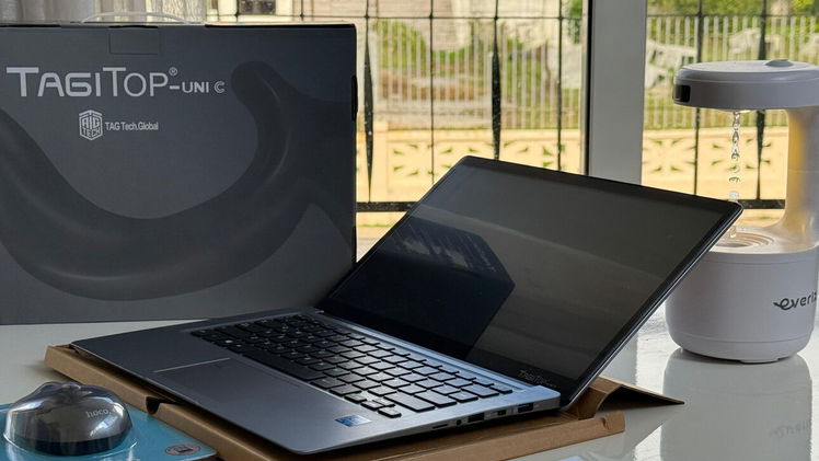 Laptop TagiTop Nueva (Gama Empresarial)(Caja📦) en Diez de Octubre, La ...