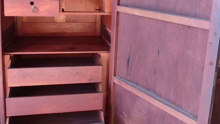 VENDO ESCAPARATE ES ANTIGUOS AÑOS 50 DE BUENA MADE en La Habana, Cuba ...