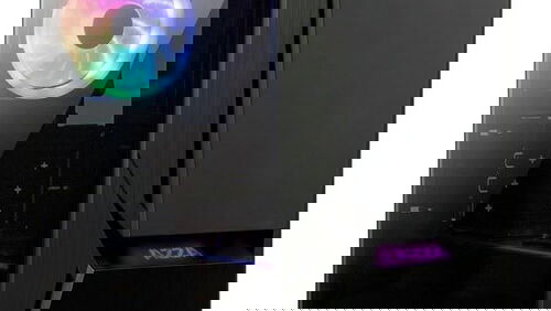 CHASIS GAMER PARA JUEGOS AZZA LUMINOUS 110 RGB‼️ V en Plaza, La Habana, Cuba - Revolico