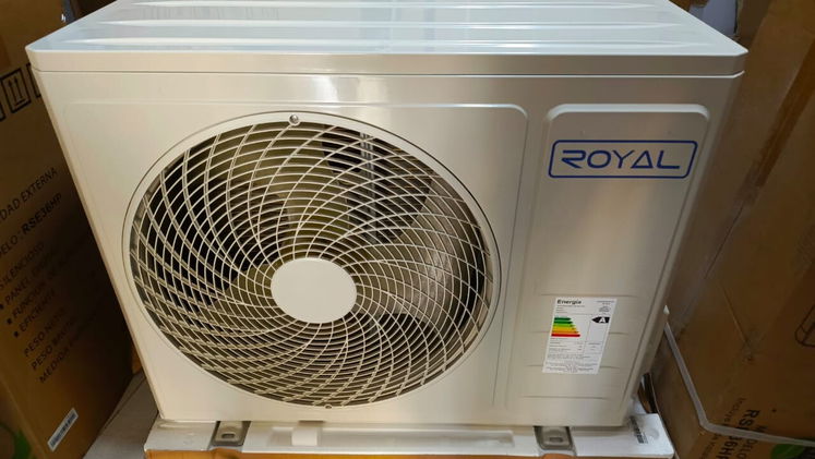 SPLIT ROYAL / 3 T / AIRE ACONDICIONADO / BUENISIMA en Marianao, La ...