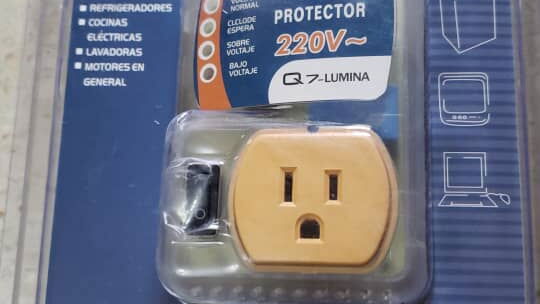 Portector de voltaje 220v, regulador de voltaje 22 en Diez de Octubre ...