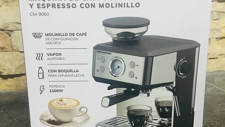 Máquina de capuchino y expresso en Plaza, La Habana, Cuba - Revolico