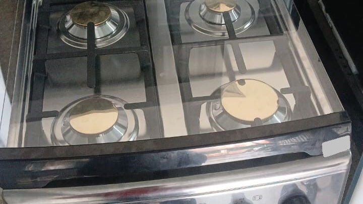 Fogón de gas 4 quemadores con horno eléctrico con en Marianao, La ...