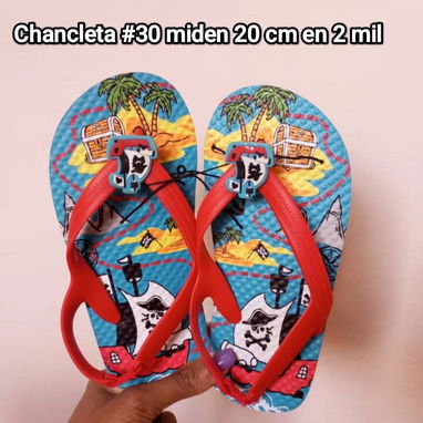 Chancletas de niño #27 y #30 en Diez de Octubre, La Habana, Cuba - Revolico